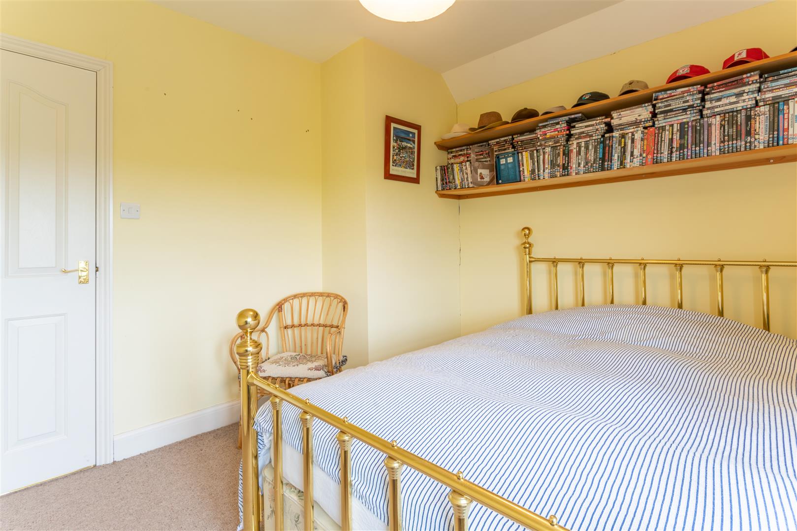 The Green, Matching Tye - Prestige & Village